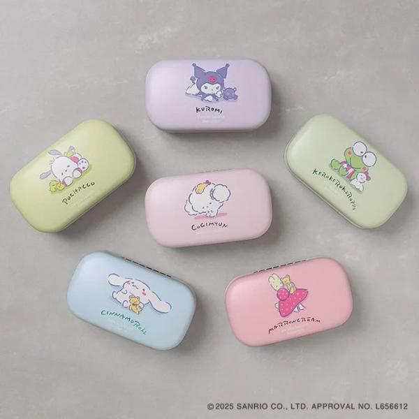 アクセサリーや薬など小さなアイテムをすっきり整理！使い勝手の良さはもちろん、その見た目の可愛らしさも魅力♪キャラクターの名前がキラリと光る箔押しがポイントです。■Made in China■サイズ：H約4.7cm×W約8.5cm×D約3cm...