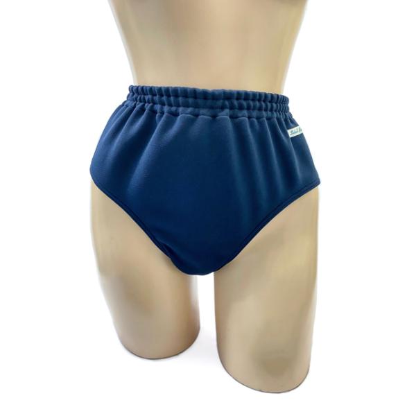 ときは1980年代、スクール衣類(学販系)メーカーは機能性(動き易さ)の追求の一貫、そして当時の流行りとしてハイレグカットのモデルが"定番品として"出されました。そのような古き良き時代を再現(?)します。●ハイレグ＆腰位置の高い数々の学販メ...