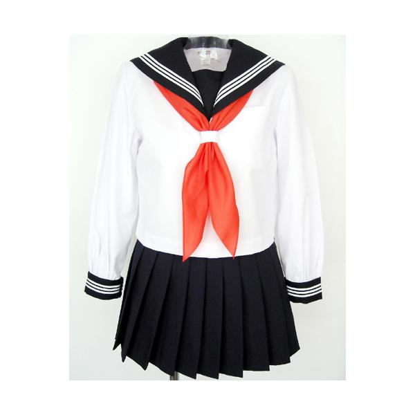 トンボやカンコー、スクールパールと並び全国展開をしている大手学生服ブランド富士ヨットのセーラー服です。ディティール、シルエットはは最高のクォリティです！関東の女子校生も着ている学販メーカーです。サイズ展開も豊富で通常形状のA体に加え横幅が広...