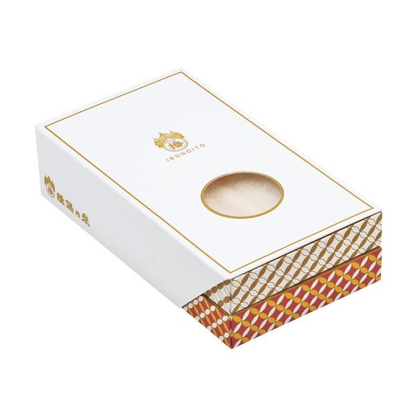 もっと手軽に贈れるギフトを目指し、開発された新商品です。小麦の金色と上級品の赤色を組み合わせた、シンプルなデザインと、高級感のある和紙風パッケージでお届けします。中身はこだわりの1年熟成上級品です。管理された倉庫で1年寝かせ、成分の変化によ...