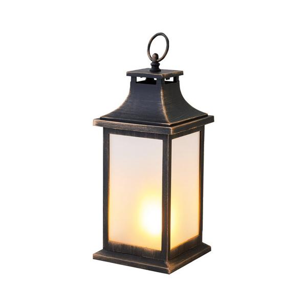 すりガラスの向こうでLEDが焚火の炎のように明るく揺らめくLEDランタン。手軽に非日常感を演出できるアイテムです。LEDなので小さなお子様やペットが触れても安心。置いても吊るしても使えるのは取っ手の付いたランタンならでは。プラスチック製だか...