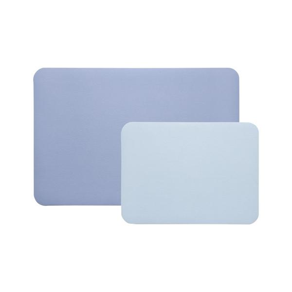 柔らかいタイプなので踏み心地がよく、冷たくありません。裏面は滑りにくいゴム製です。柔らかい素材なので、使用しないときはコンパクトに丸めて収納できます。浴室だけではなく、キッチンや洗面所などいろんな場所で活躍できます。■小(約300×400m...