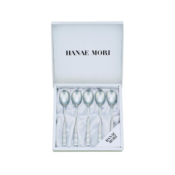 洗練されたシンプルなデザインが、どんな食事にも相性抜群。■コーヒースプーン×5■材質:ステンレススチール■箱155×155×20mm【用途】引出物 結婚祝 出産祝 仏事 快気 新築 記念 贈答 お返し お祝い 香典返し 法事 法要 引越し ...