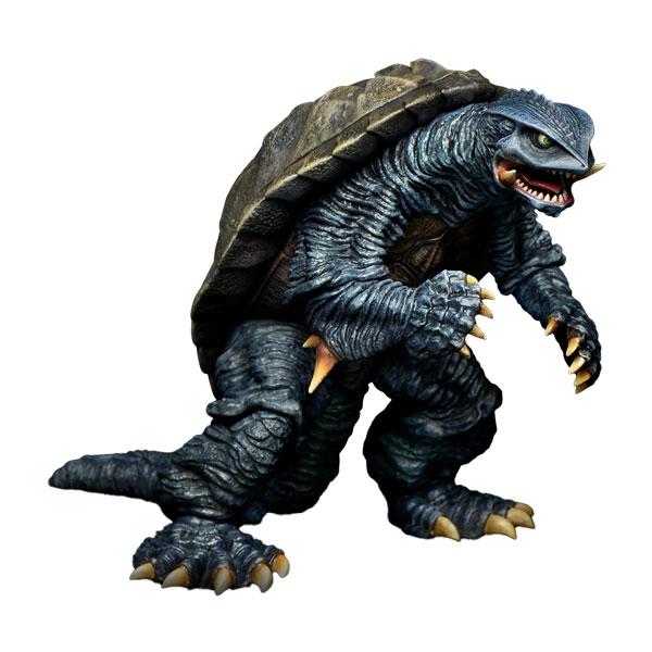 エクスプラス 1/700スケール ガメラ (1996) プラスチックモデルキット 1996年公開の映画『ガメラ2 レギオン襲来』より、鋭い目付きと端正な顔立ちで人気を博すガメラ(1996)がプラスチックモデルキットで登場です。自身よりも遥か...