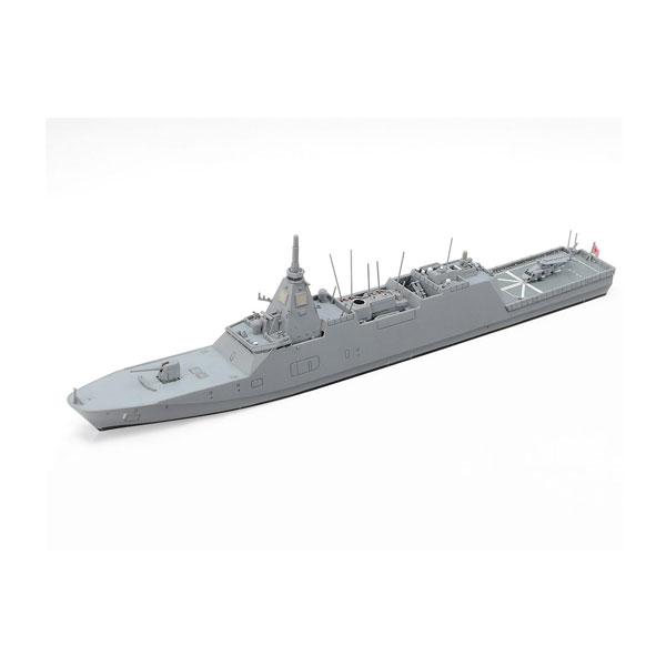 タミヤ 1/700 ウォーターラインシリーズ WL 1/700 海上自衛隊 護衛艦 FFM-1 もがみ プラモデル 31037 全長190mm、全幅23mm。ステルス性を備えた独特なスタイルをリアルに再現。甲板構造物なども精密にモデル化しま...