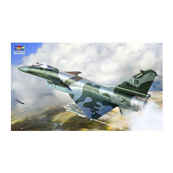 トランぺッター 1/72 パキスタン空軍 J-10CE＆インド空軍 ラファール 2in1 プラモデル 01690 パキスタン空軍J-10CE(J-10C輸出仕様)とインド空軍ラファールEH(単座型)の2in1キットが登場します。J-10CE...