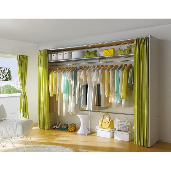 お部屋の雰囲気やインテリアに合わせて使える収納クローゼット●オープンタイプはごちゃついてしまうのが嫌という方におすすめの隠せる衣類収納です。●サイドパネルが付いているので、空間を間仕切り。横から見てもしっかりと隠せます。●奥行55cmでハン...