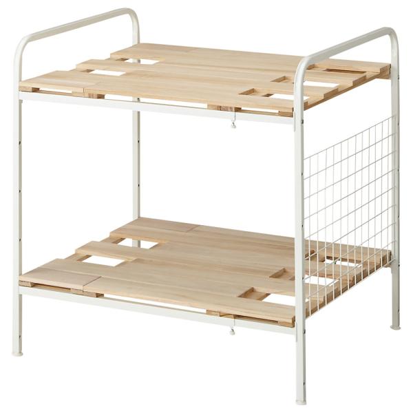 幅伸縮仕様の桐すのこ布団台。最大幅121cmまで伸びてセミダブルの布団まで乗せられます。●フレームの伸縮に合わせてすのこも伸縮します。●湿気を防ぐために桐すのこを使用しています。●サイドのネットは小物の引っ掛けに便利です。（フックは商品に含...