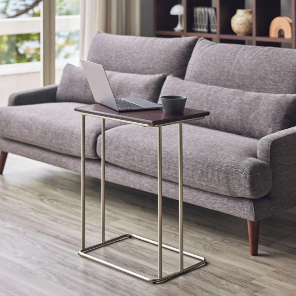 ソファを選ばないシンプルな使いやすさ・天板の美しい木目とステンレスの脚が美しくマッチしたソファサイドテーブル・継ぎ目を丹念に仕上げたステンレス脚は高級感があります。・天板には天然木材を使用しています。角部に特殊加工を施し美しい仕上げに。・高...