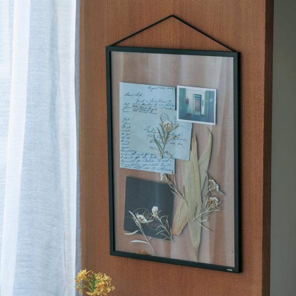 MOEBE（ムーべ）アクリルフレーム A3 インテリア雑貨 フォトフレーム スタンド 写真立て  爆買 ディノス dinos 人気 おしゃれ2枚のアクリル板と四辺のフレーム、枠を囲むゴムバンドのみのシンプル＆スマートな構造だから、お気に入り...