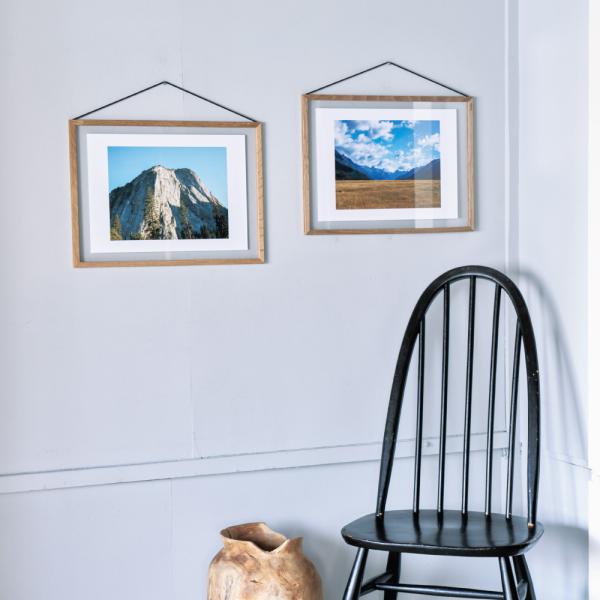 MOEBE（ムーべ）アクリルフレーム A3ウッド インテリア雑貨 フォトフレーム スタンド 写真立て  爆買 ディノス dinos 人気 おしゃれ2枚のアクリル板と四辺のフレーム、枠を囲むゴムバンドのみのシンプル＆スマートな構造だから、お気...