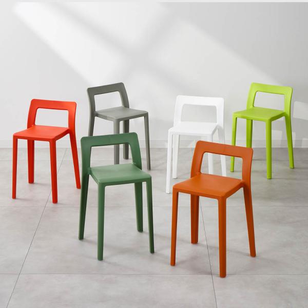 ENOTSミニマルスタッキングチェア 椅子 チェア スタッチェア ディノス dinos 人気 おしゃれインテリアとしてさりげなく、しかし存在感のある「ENOTS」シリーズ。ミニマルチェアは、小さくてもしっかりと座れる樹脂製チェアです。スマー...