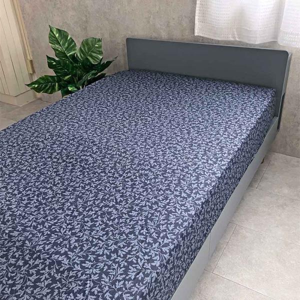 ≪ダブル≫ V&amp;Aアイリス柄サテン ベッドシーツ 布団カバー シーツ ボックスシーツ ベッドシーツ ディノス dinos 人気 おしゃれ【V＆Aとは】英国が誇る有名ブランド『V＆A』。Ｖ＆Ａとは英国の代表的な国立博物館のことです。正...