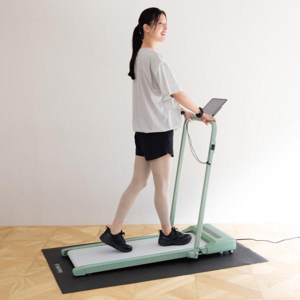 アルインコ フラットウォーク エクササイズ シェイプマシン  爆買 ディノス dinos 人気 おしゃれ薄型・スマートなデザインのウォーキングマシン圧迫感を感じさせないシンプルですっきりとしたデザイン。持ち手の部分は折り畳みができます。片側...