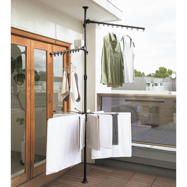 「どこでもポール」ワンタッチつっぱり物干し アーム 2本＋伸縮タオルハンガー（内外兼用）ブラック 洗濯用品 物干し 布団干し ディノス dinos 人気 おしゃれこだわりの外壁やバルコニーの雰囲気に合わせて設置できます。室内・屋外どちらでも...