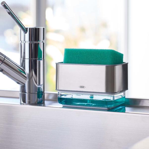 OXO/オクソー スポンジホルダー 水切りかご ラック シンク周り用品 ディノス dinos 人気 おしゃれワンプッシュで洗剤が出る！スマートな2in1スポンジホルダーキッチンをスタイリッシュに、そして機能的にアップグレード。OXO（オクソ...
