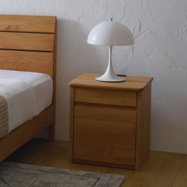 アルダー天然木扉付きナイトテーブル テーブル サイドテーブル ナイトテーブル ディノス dinos 人気 おしゃれ