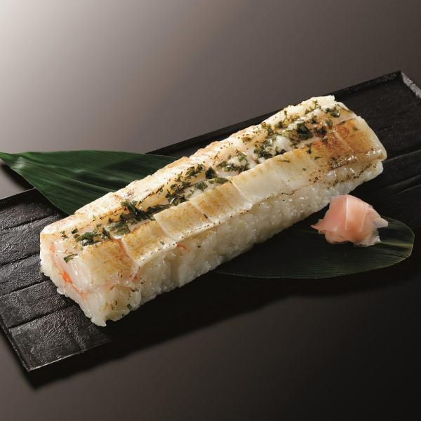 弘前「角長」 魚米（うまい）寿司 炙りえんがわ 8貫 お惣菜 和惣菜 ディノス dinos 人気 おしゃれ青森県の新ブランド米「はれわたり」とカラスガレイのえんがわを香ばしく炙った、老舗「角長」が手掛ける炙りえんがわ寿司です。生姜、人参、大...