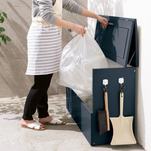欧風ダストボックス〈ダークグレー〉奥行38cm 保管庫 ディノス dinos 人気 おしゃれ◎庭を引き締めるダークグレー◎・英国園芸研究家の吉谷桂子さんがおすすめのカラー。・重厚感を醸し出すダークグレーは、ヨーロッパの街並みで古くから用いら...