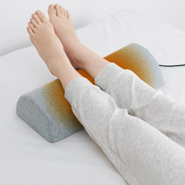ソクホカ足枕 ツラナイス マッサージ 健康グッズ 健康器具 ディノス dinos 人気 おしゃれスイッチオンで即！足元ぽかぽか＆リラックス寒い夜や長時間のデスクワークで、足元が冷えてつらい…。そんな悩みを解消するのが『ソクホカ足枕 ツラナイ...