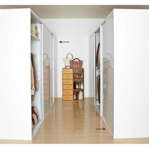 光沢仕上げ 引き戸ロッカー 幅90cm 衣類収納 ワードローブ クローゼット ディノス dinos 人気 おしゃれ開閉スペース不要の引き戸＆大量収納のシンプルなワードローブ●狭いスペースでも開閉が可能。場所をとらない引き戸式のワードローブ・...