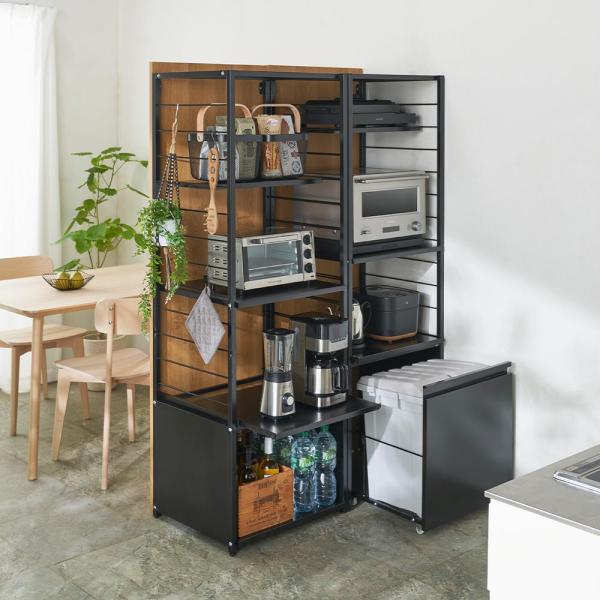 自由なレイアウトや目隠しが叶う 頑丈間仕切りキッチンラック 棚タイプ 幅60cm奥行53cm高さ181cm リビング収納 パーテーション 間仕切り ディノス dinos 人気 おしゃれブラック　写真左から棚タイプ、ゴミ箱タイプ　※お届けは棚...