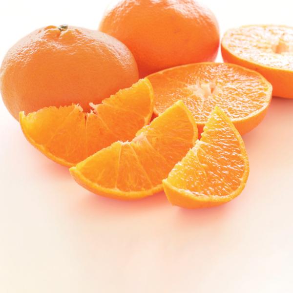 愛媛産 「甘平（かんぺい）」 3kg 野菜 果物 フルーツ ディノス dinos 人気 おしゃれ甘くて見た目が平べったいことから名づけられた「甘平」。酸味は控えめで、ギュッと詰まった濃厚な甘さとシャキッとした食感が特長です。