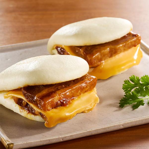 【バイヤー監修】長崎「ふくみ屋」 ダブル角煮まんじゅう 8個（チーズ） お惣菜 中華惣菜 ディノス dinos 人気 おしゃれディノスで大人気の「ダブル角煮まんじゅう」にチーズを挟んじゃいました！！甘辛いほろほろの角煮と、とろとろチーズの絡...