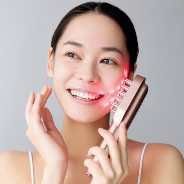 STELLA BEAUTE/ステラボーテ レーザー＆EMSリフトブラシPRO2.0 フェイスケア 美顔器  ディノス ディノス dinos 人気 おしゃれ髪の土台となる頭皮、さらにお顔や全身までこれ1台で整えるEMSやRFの定番機能に加え、...
