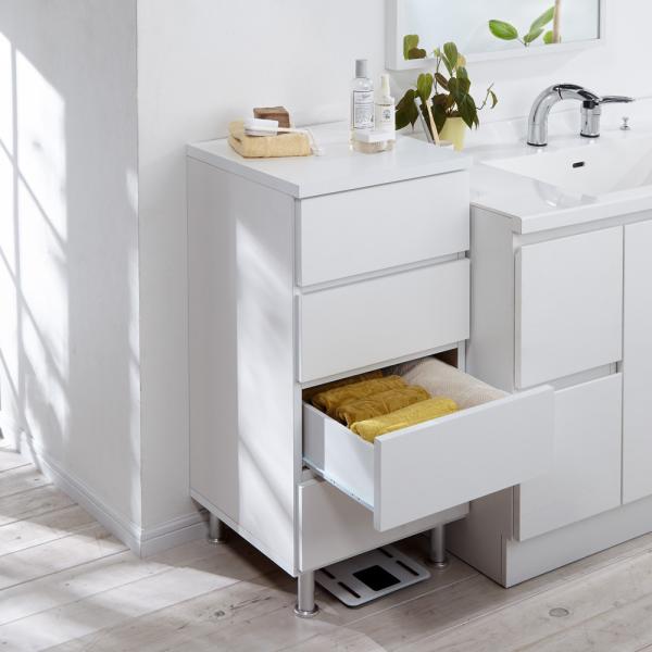 組立不要 お掃除しやすい 湿気を気にしない 多段すき間チェスト 4段・幅44.5奥行44.5cm トイレ 洗面所 ランドリー収納 洗面所収納 隙間収納 ディノス dinos 人気 おしゃれ微妙なスペースにもおさまるサイズがきっと見つかる！8...