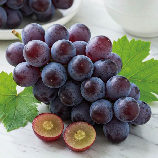 「甲斐の里グループ」 山梨産 「巨峰」 1.4kg【8月中旬頃-お届け】 野菜 果物 フルーツ ディノス dinos 人気 おしゃれ過剰な農薬や化学肥料の使用を控え、ぶどうの粒を無理に肥大させずに育てたこだわりの巨峰。見た目は小粒ですが、巨...