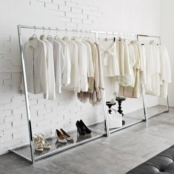 Lettre/レットル ハンガーラック シルバー 幅120cm 衣類収納 コートハンガー コート掛け ディノス dinos 人気 おしゃれ美しいデザインと強度を併せ持つL字型のハンガーラック。●強度のあるスチール角パイプをフレームに使用し、...