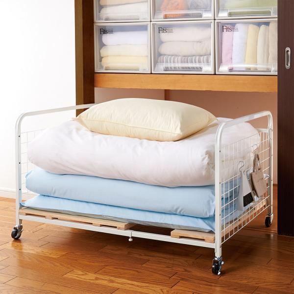 頑丈幅伸縮すのこ布団台シリーズ 押し入れワゴン 衣類収納 押入れ クローゼット収納 ディノス dinos 人気 おしゃれ幅伸縮仕様の桐すのこワゴン。最大幅121cmまで伸びてセミダブルの布団まで乗せられます。●フレームの伸縮に合わせてすのこ...