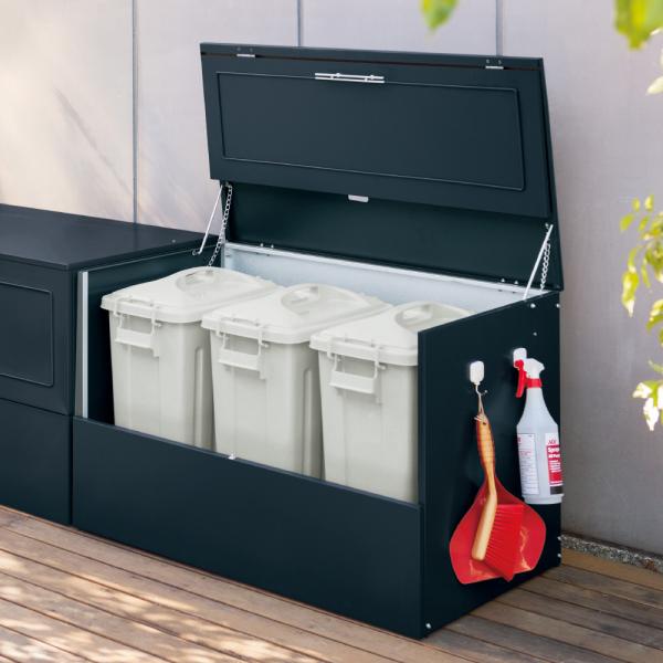 欧風ダストボックス〈ダークグレー〉奥行56cm ペール3個付き 保管庫 ディノス dinos 人気 おしゃれ◎庭を引き締めるダークグレー◎・英国園芸研究家の吉谷桂子さんがおすすめのカラー。・重厚感を醸し出すダークグレーは、ヨーロッパの街並み...