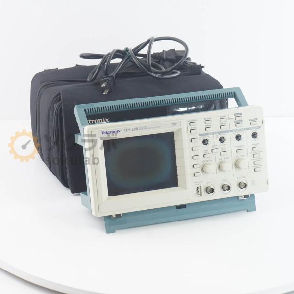 電源コード:あり型番補足:TDS220製造番号:B037208仕様:商品サイズ:2ch 100MHz 1GS/s【商品の状態】【保証なし】全ての機能が動作するか等の詳細な状態が分かりかねるため現状販売とさせていただきます。通電した場合は、通...
