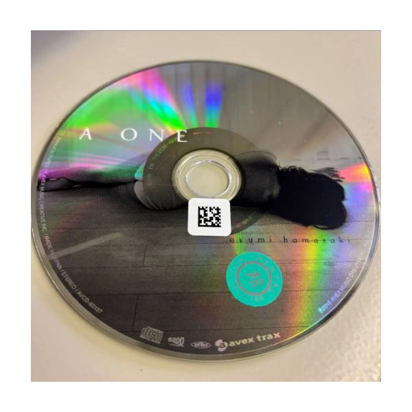 ※ディスクのみの販売となります。ジャケット・歌詞カードはございません。※再生確認済。原盤・正規品。オリジナルビニールケースに封入してお送りします。浜崎あゆみの通算16枚目となるオリジナル・アルバム。バラード三部作シングル「Zutto…」「L...