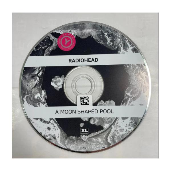 ※ディスクのみの販売となります。ジャケット・歌詞カードはございません。※再生確認済。原盤・正規品。オリジナルビニールケースに封入してお送りします。世界で最も革新的なバンド、レディオヘッドが9作目となるアルバムを日本先行リリース!待望の作品は...
