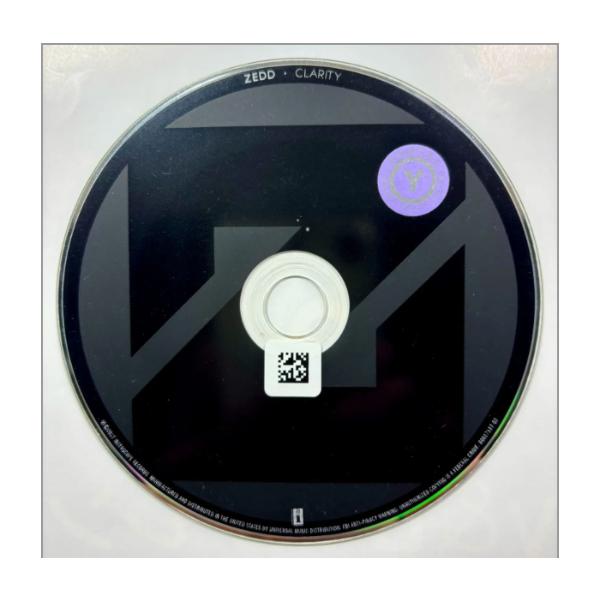 ※ディスクのみの販売となります。ジャケット・歌詞カードはございません。※再生確認済。原盤・正規品。オリジナルビニールケースに封入してお送りします。イツを拠点に活躍する若干23歳のエレクトロ・ダンス・ミュージックDJ、ZEDDのデビュー・アル...