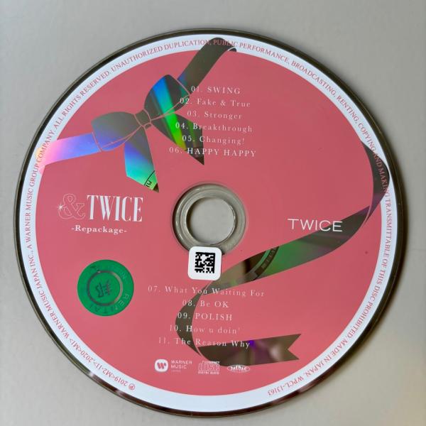 ※ディスクのみの販売となります。ジャケット・歌詞カードはございません。※再生確認済。原盤・正規品。オリジナルビニールケースに封入してお送りします。【収録曲】SWINGFake &amp; TrueStrongerBreakthroughCh...