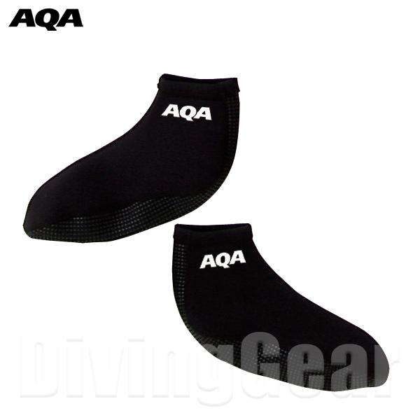 スノーケリング用品の人気メーカー「AQA(エーキューエー)」のシュノーケリングソックス。マリンシューズやブーツを履くよりも素足に近い感覚でフィンを装着したい人におススメ！また、素足でフィンを履いた時に起こりがちなフィン擦れを防ぐのにもおスス...