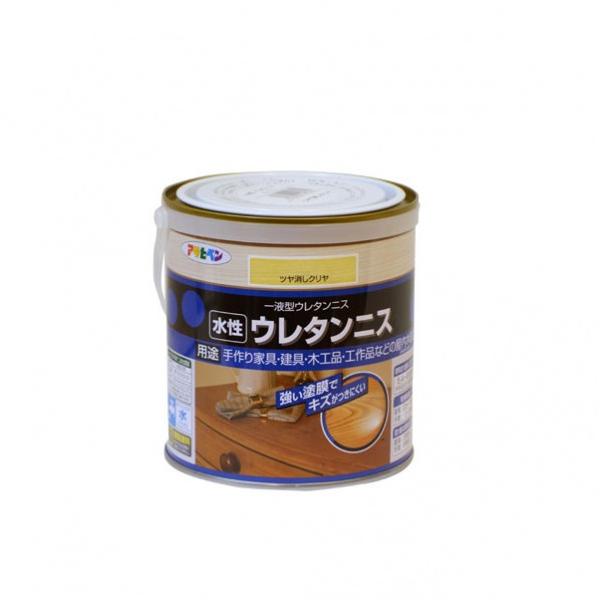 ●特徴: 着色と美しいツヤ出しが同時にでき、木目を生かしたきれいなツヤに仕上がります。 塗膜は肉持ち感が良く、耐久性に優れています。 臭いが少なく、塗りやすい水性タイプです。 ●用途: 手作り家具・建具・木工品・工作品などの屋内木部・無垢木...