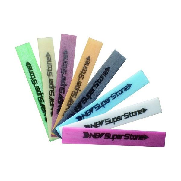 ■特徴 折れにくく目詰まりしないセラミック砥石です。 アルティマファイブ（ＡＲ１２５）にご使用いただけます。（別売ホルダーＡＦ−３０必要）  ■用途 微細バリ取り、精密金型の研磨に。  ■材質 アルミナ繊維、FRP ポリッシャ、床洗浄機  ...