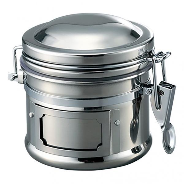 ●軽量で密閉性に優れています。 ●型番：CASS-10S ●仕様：ステンレスフタ付き ●サイズ（mm）：φ105×110 ●容量(mL)：650 ●材質：本体／ステンレス（SUS304）、パッキン／シリコン、金具／スチールクロームメッキ  ...