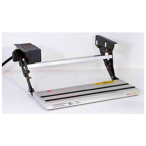 商品説明 車高が高いと乗り降りにひと苦労します。  そんな時はこの電動ステップをお使いください。  スチールとアルミの新構造で高い安定性かつ軽量設計となっています。  開閉速度はわずか1.5秒で、スピーディーかつ滑らかな動きを実現します。 ...