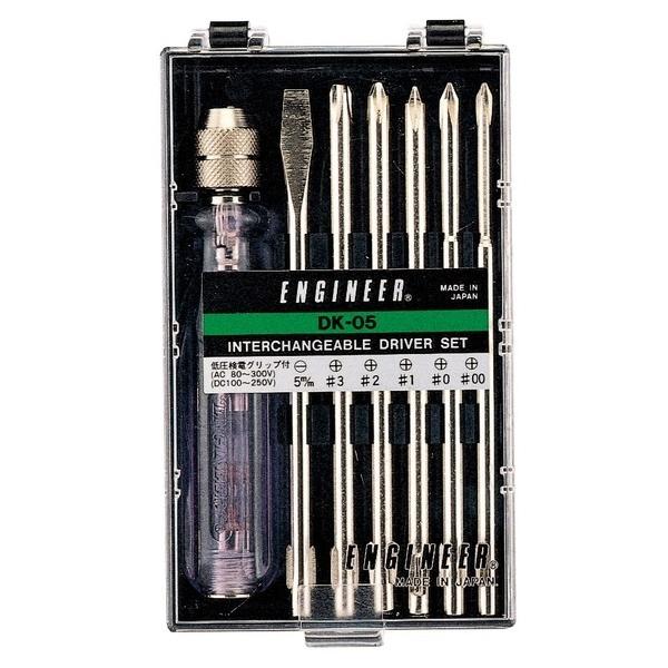 電線における、電流の有無確認作業に適しています。 差替式のドライバーセットです。 収納、持ち運びに便利な専用ケース付きです。 用途 各種ネジの取り付け、取り外しに。 電機製品、コンセント等の導通確認に。 低圧検電グリップ付(AC80〜250...