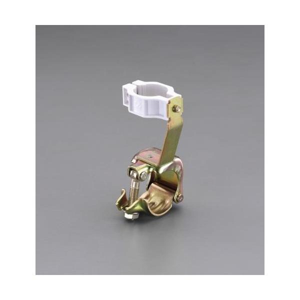 ●工事保安灯用設置金具です。 ●材質…鉄、塩ビ ●高さ…153mm ●クランプ径…48.6mm ●ホルダー径…39.5〜41mm ●重量…約380g ●保安灯を単管φ48.6mmに取付る事ができます。 ●ホルダーは90°毎に回転します。  ...