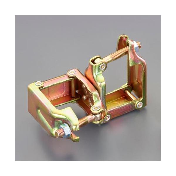 ●タイプ…直交 ●材質…スチール(表面:クロメートメッキ) ●本体サイズ…115×167×115mm ●重量…1kg ●□60mm×□60mm用 ●日本製 はしご ハシゴ 梯子 脚立 踏み台用オプション  【重量】 36.00 【入数】 1...