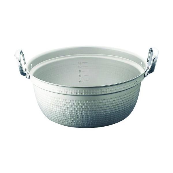 ■特徴 アルミ製円付鍋です。 ※電磁調理器には対応しておりません。 24cm~51cmは便利な目盛り付。  ■仕様 サイズ表示(内径)(cm)：45 外径×深さ(mm)：465×180 容量：23.5L 重量(kg)：3.1  ■材質 アル...