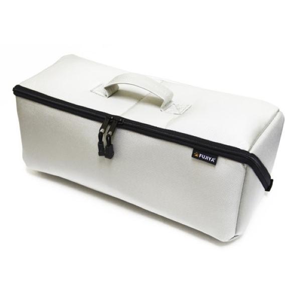 ■特徴 開口部が大きく開き、中のモノが見やすく取り出しやすくなっています。 屋内で使用しても床や家具を傷付けにくい丈夫な布製です。 内装工事の工具の収納・運搬などに最適です。 大きな口で様々なモノを収納・取出し・持ち運びが楽々出来ます。 四...