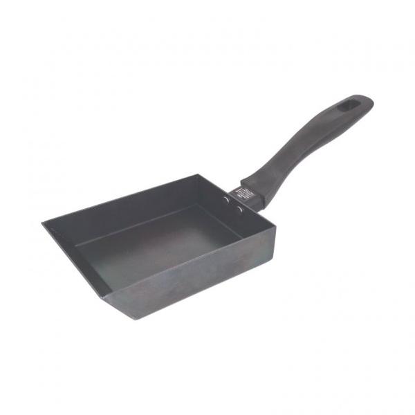 職人がこだわった本格仕上げで「こびりつきにくく」「サビにくい」鉄フライパン 独自の加工方法のハードテンパー加工で使いはじめの使いにくさ解消熱伝導率が良く、保温性が高い鉄の特性で食材をふっくらと焼き上げることが出来ます。鍋肌に油がしっとりなじ...